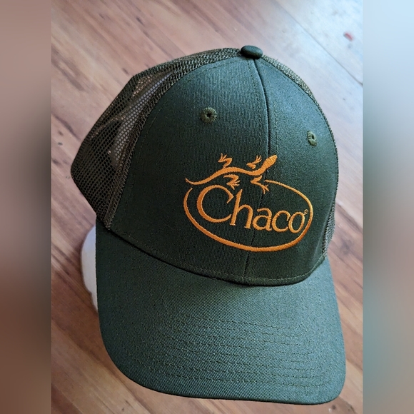 Chaco | Accessories | Chaco Trucker Hat Logo Green Outdoor Adventure Hiking Lizard Mesh Snap ...